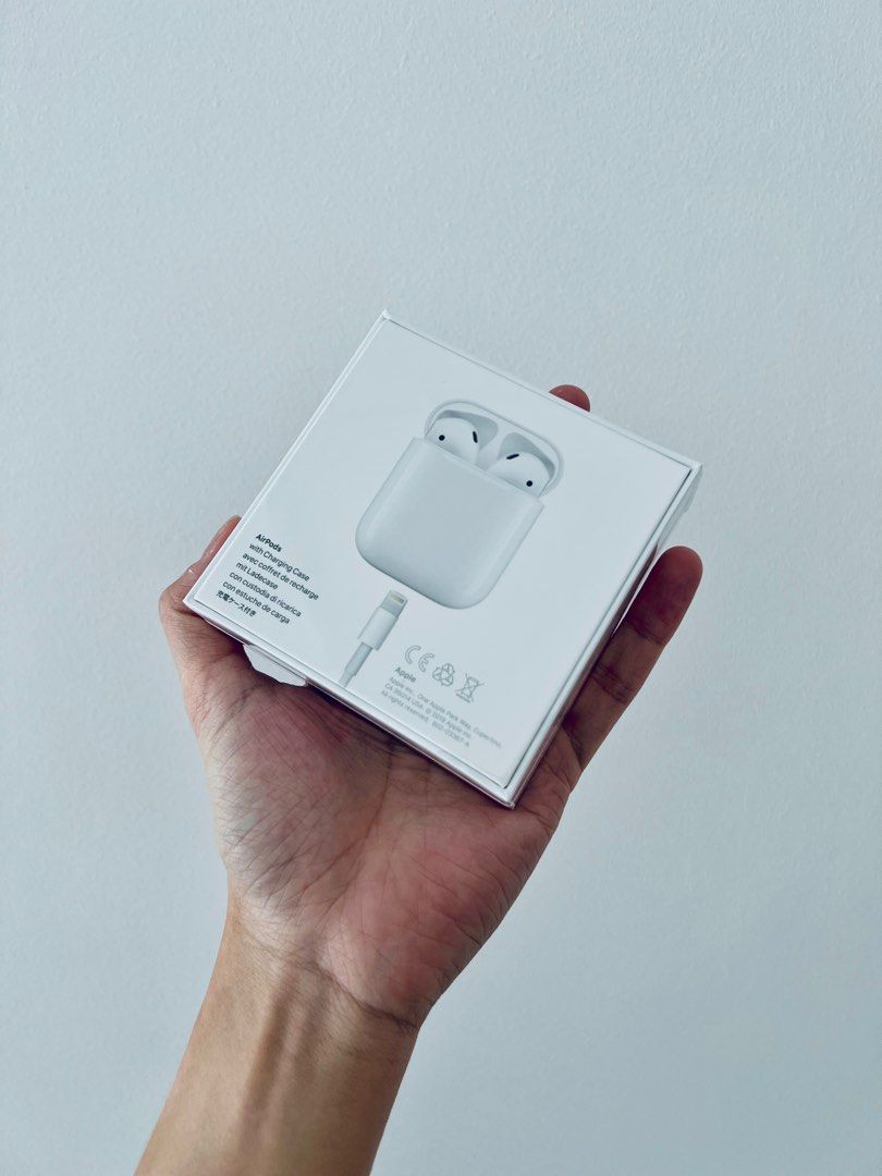 Apple AirPod 2nd Gen, Audio, Earphones on Carousell