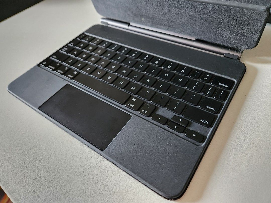 Apple Magic Keyboard 11 inch, Computers & Tech, Parts & Accessories ...