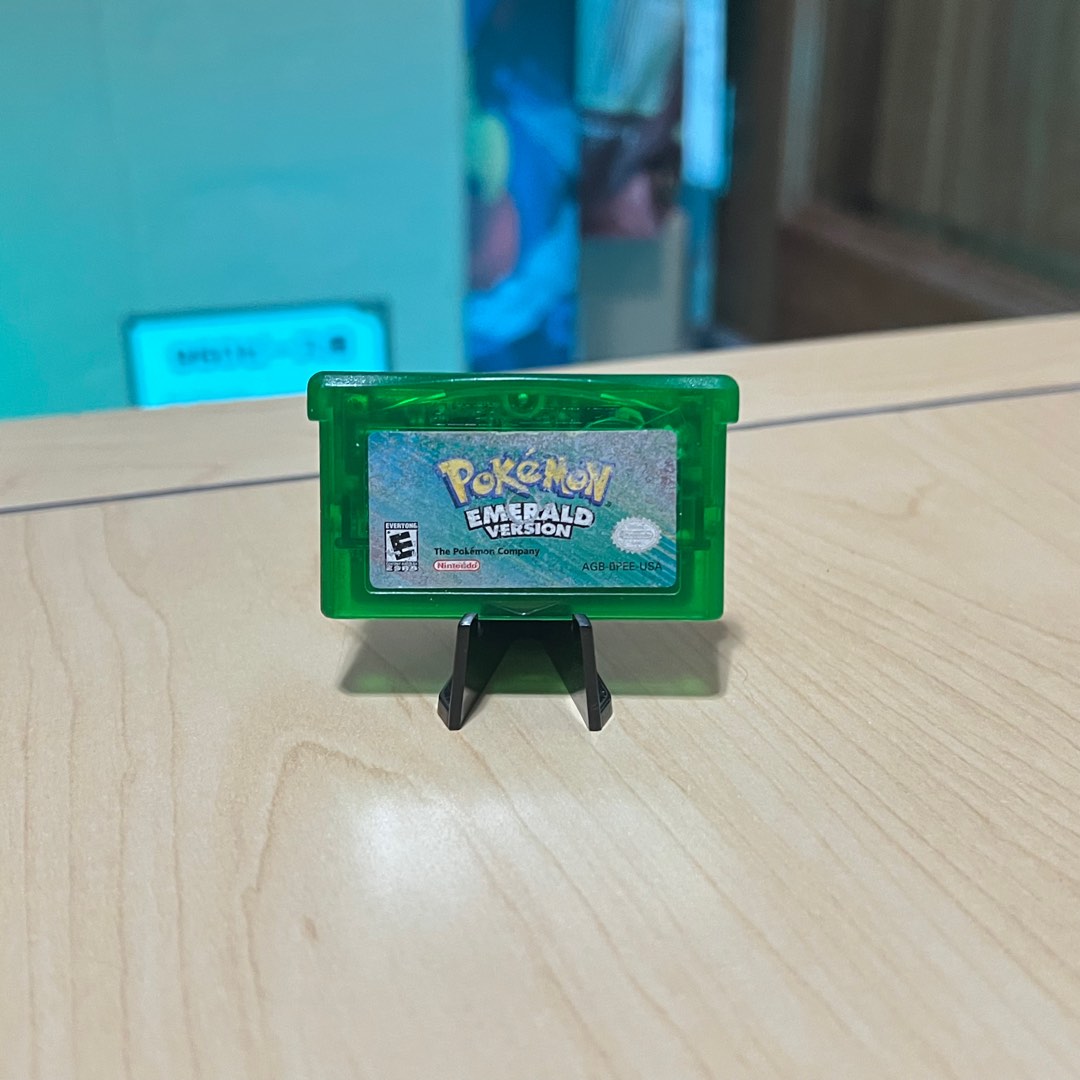Authentic Pokemon Emerald version for Nintendo Gameboy advance/SP ...
