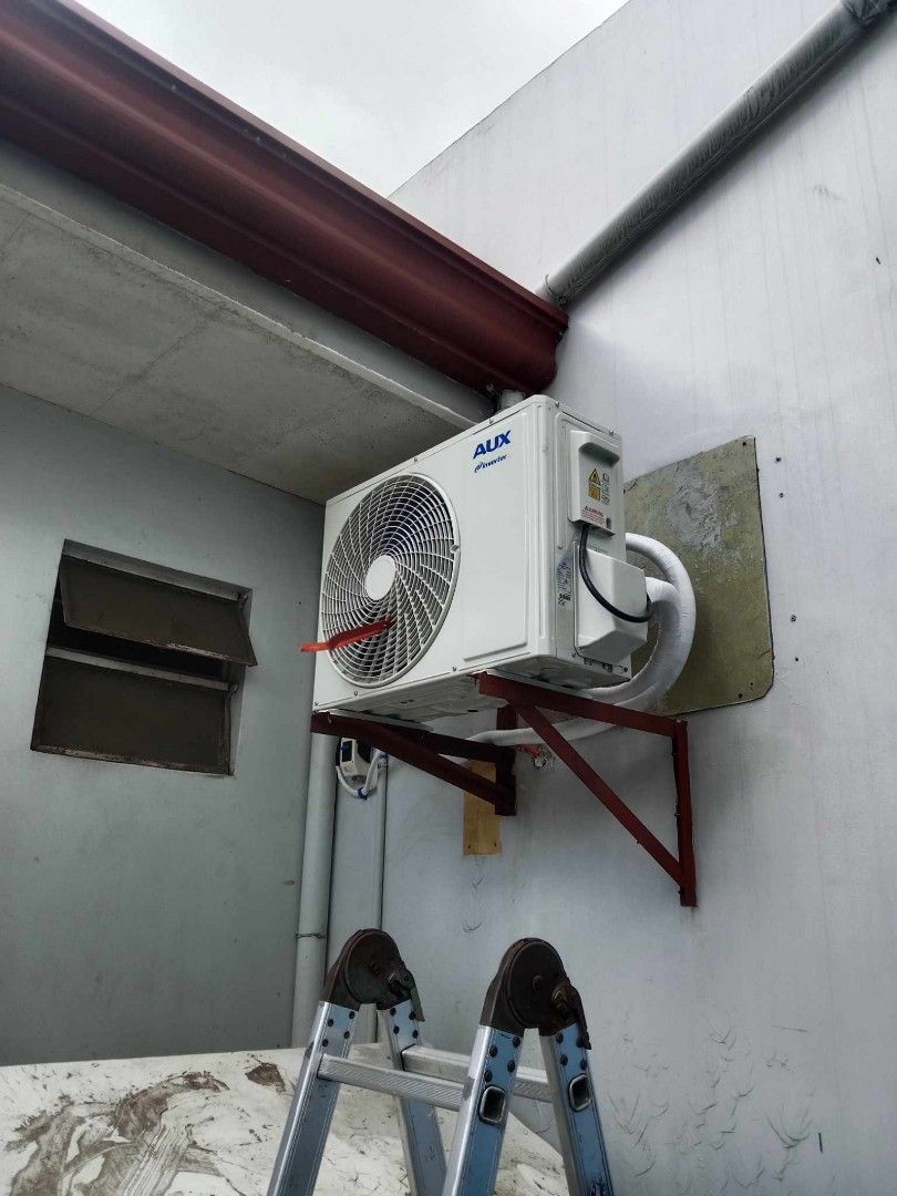 AUX Q series split type inverter Aircon with free installation brand new factory sealed, TV ...