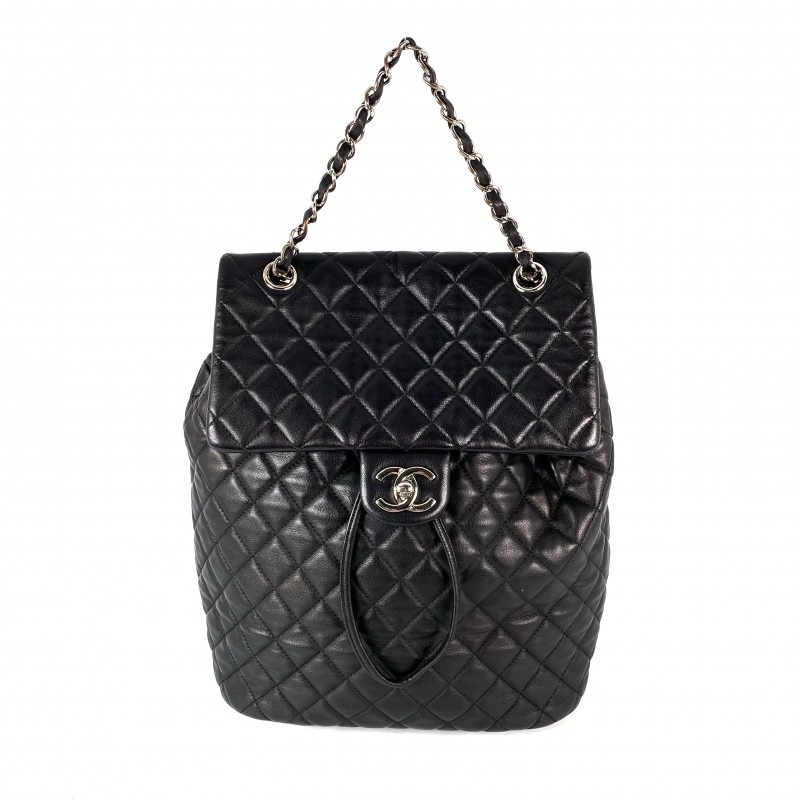 Chanel Urban Spirit Backpack in lambskin leather - series 22, Luxury ...