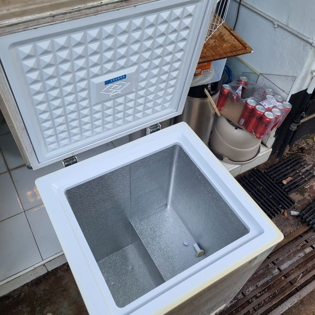 Chest freezer, TV & Home Appliances, Kitchen Appliances, Refrigerators ...