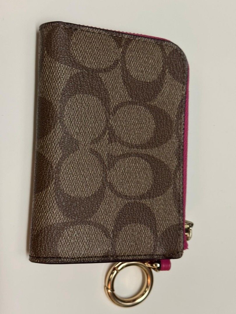 Coach L zip card holder, Women's Fashion, Bags & Wallets, Wallets ...