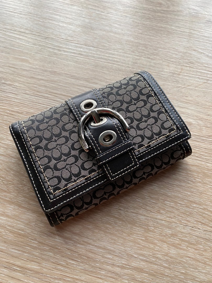 Coach Wallet, Women's Fashion, Bags & Wallets, Wallets & Card Holders ...