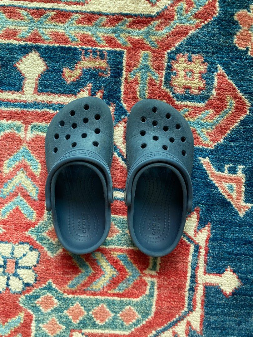 Crocs C10 Kids, Babies & Kids, Babies & Kids Fashion on Carousell