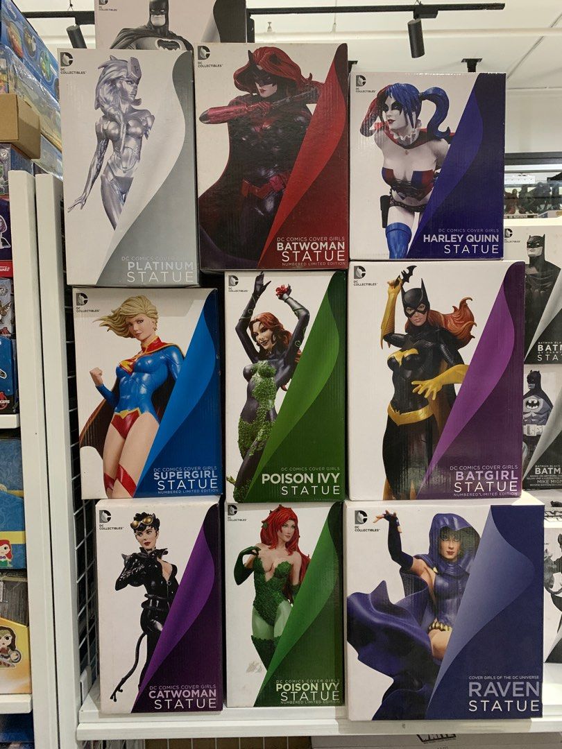 DC direct collectibles cover girls of the dc universe platinum batwoman ...