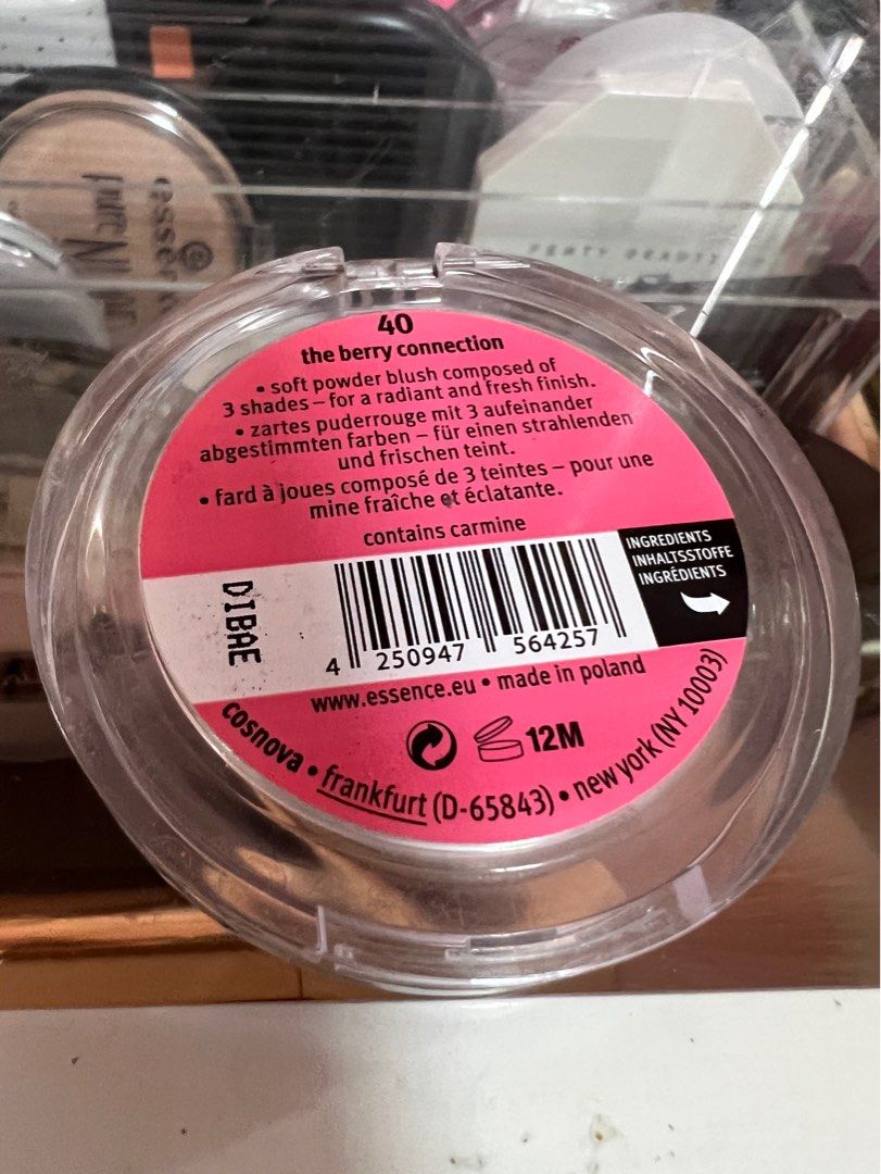 Essence Mosaic Blush Berry Connection on Carousell Essence Mosaic Blush Berry Connection on Carousell
