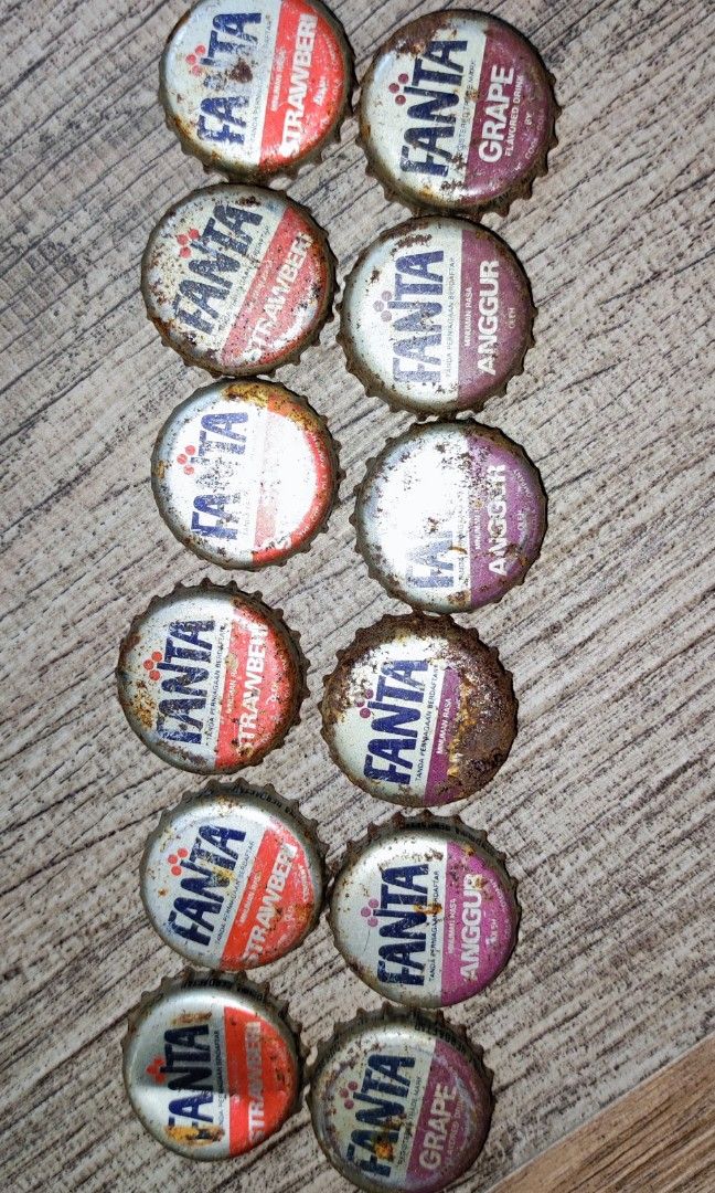 Fanta tutup botol, Hobbies & Toys, Collectibles & Memorabilia, Vintage ...