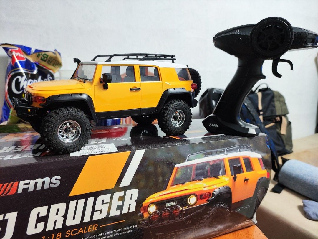 FMS LC80 and FJ Cruiser, Hobbies & Toys, Toys & Games on Carousell
