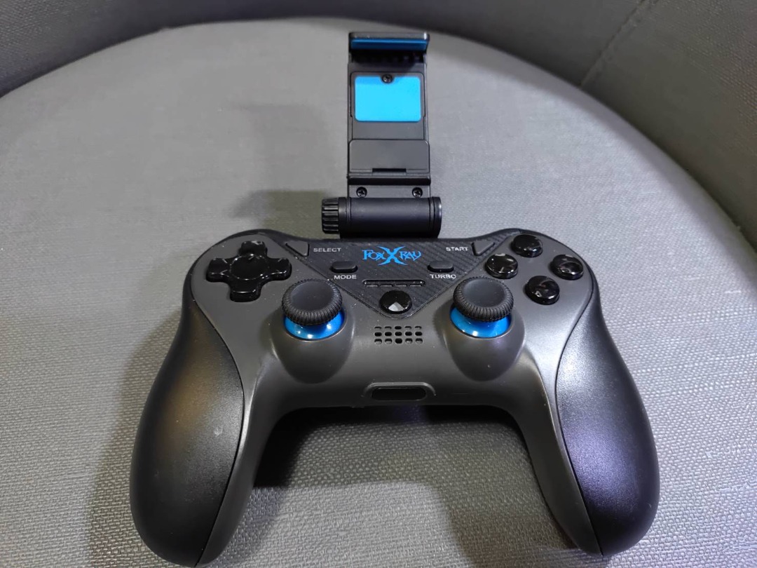 二手良品FXR-HGP-10 七實鬥狐藍牙 藍芽 遊戲控制器 搖桿 支援PC ANDROID IOS SWITCH, 電玩遊戲相關, 主機配件 ...