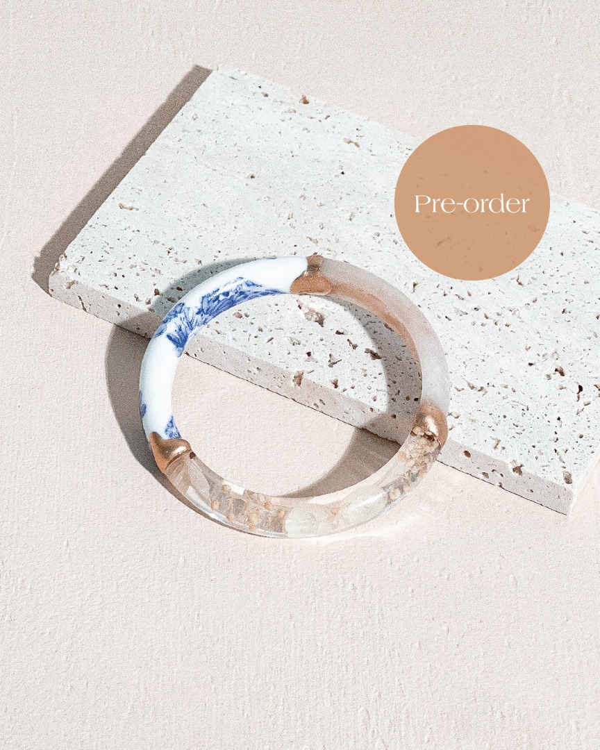 Gold & Behold Kintsugi Bangle, Women's Fashion, Jewelry & Organisers ...