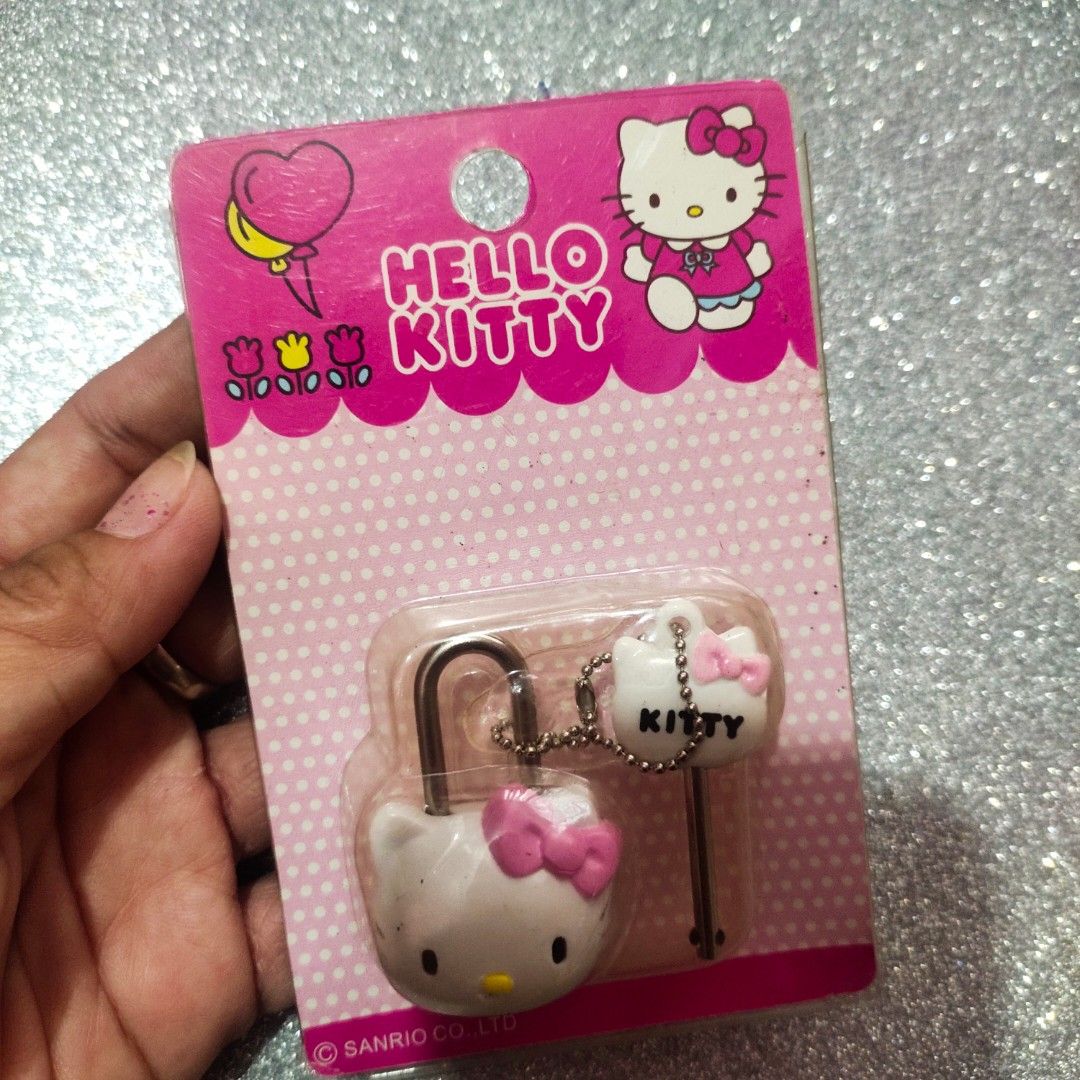 Hello kitty lock on Carousell