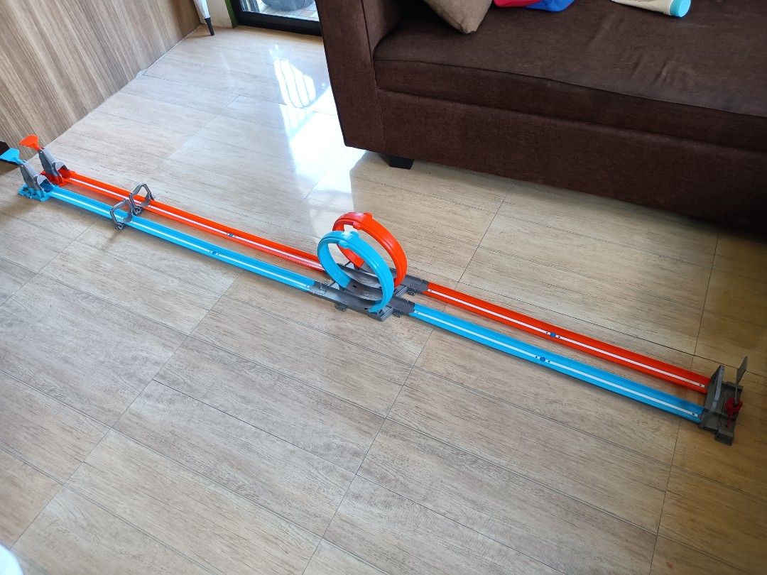 Hot wheels hyper mile dual dash track set, Hobbies & Toys, Toys & Games ...