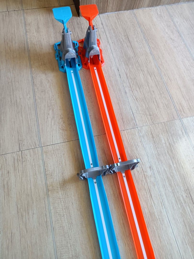 Hot wheels hyper mile dual dash track set, Hobbies & Toys, Toys & Games ...