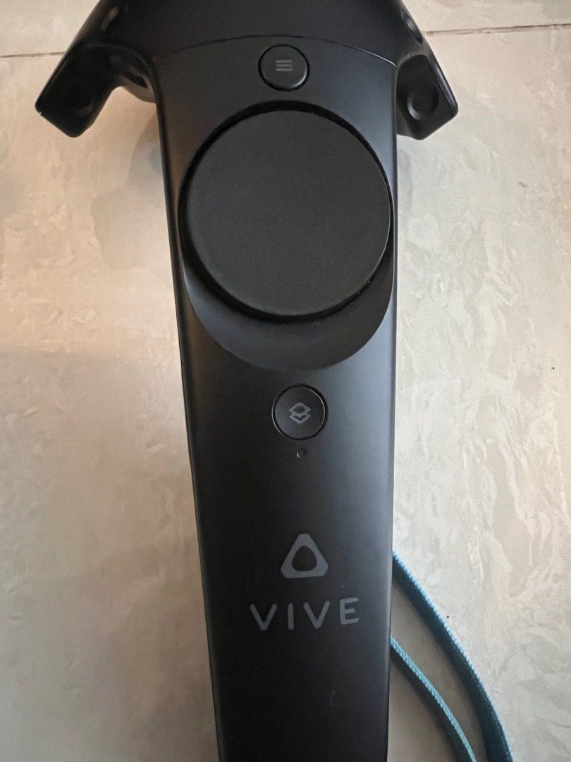HTC Vive VR full set, Video Gaming, Gaming Accessories, Virtual Reality ...