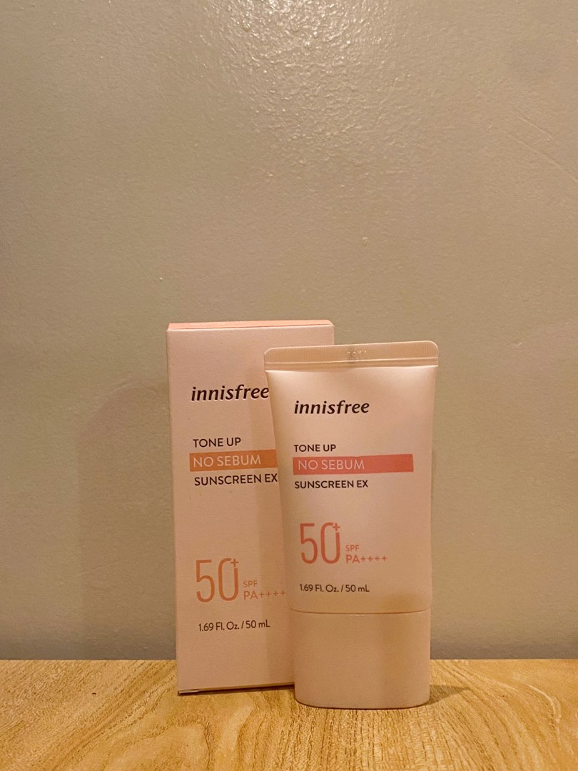 Innisfree Tone Up No Sebum Sunscreen Ex on Carousell