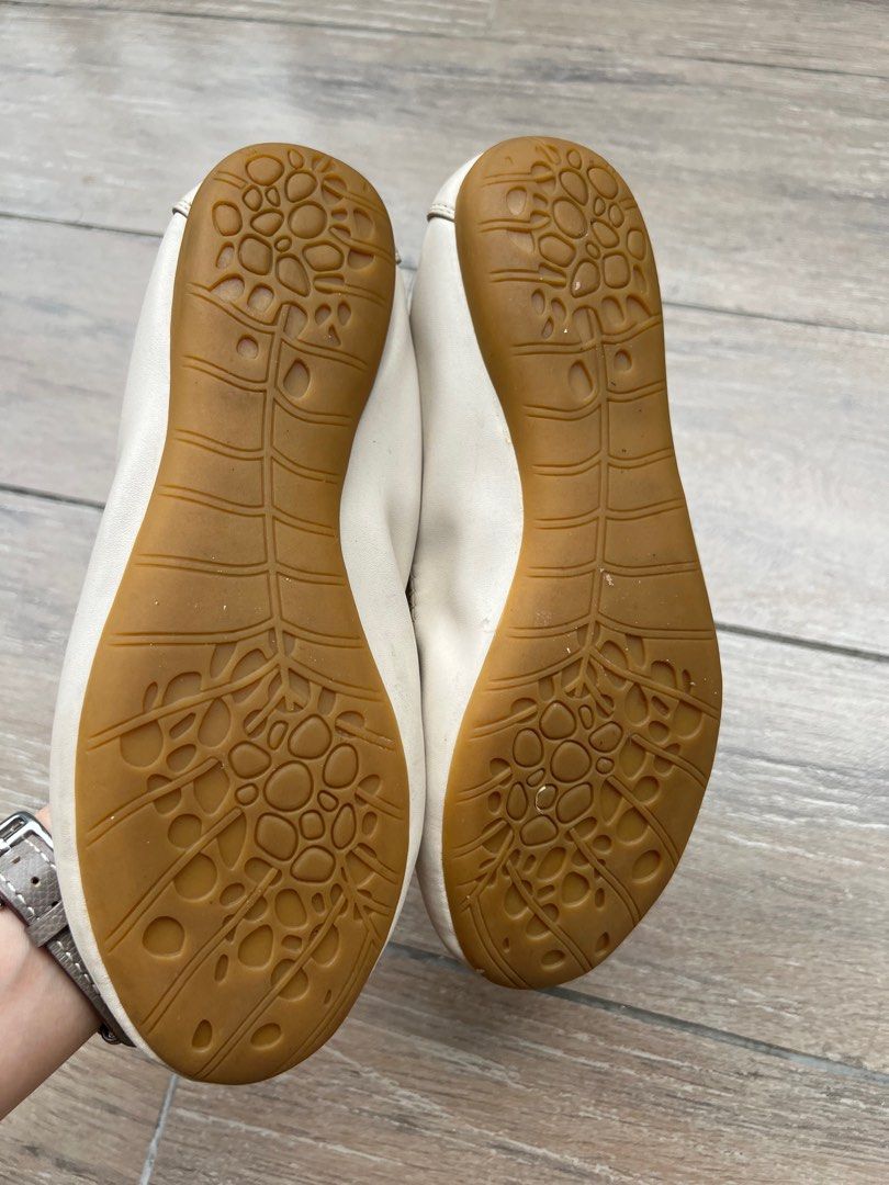 Itti & Otto Office Shoes, Women's Fashion, Footwear, Flats on Carousell