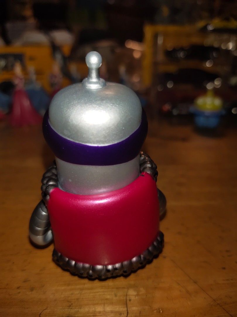 Kidrobot Futurama Universe X Super King Bender Vinyl Figure Toy ...