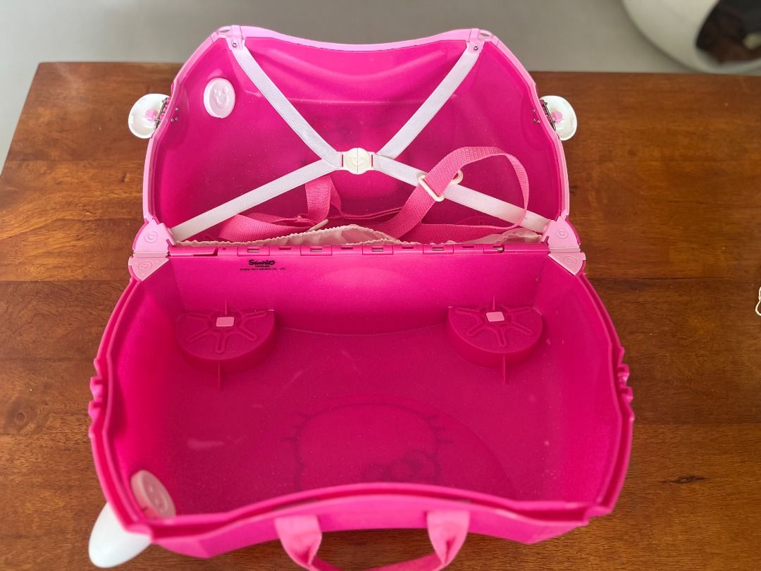 Kids Trunki Luggage - Hello Kitty, Hobbies & Toys, Travel, Luggage on ...