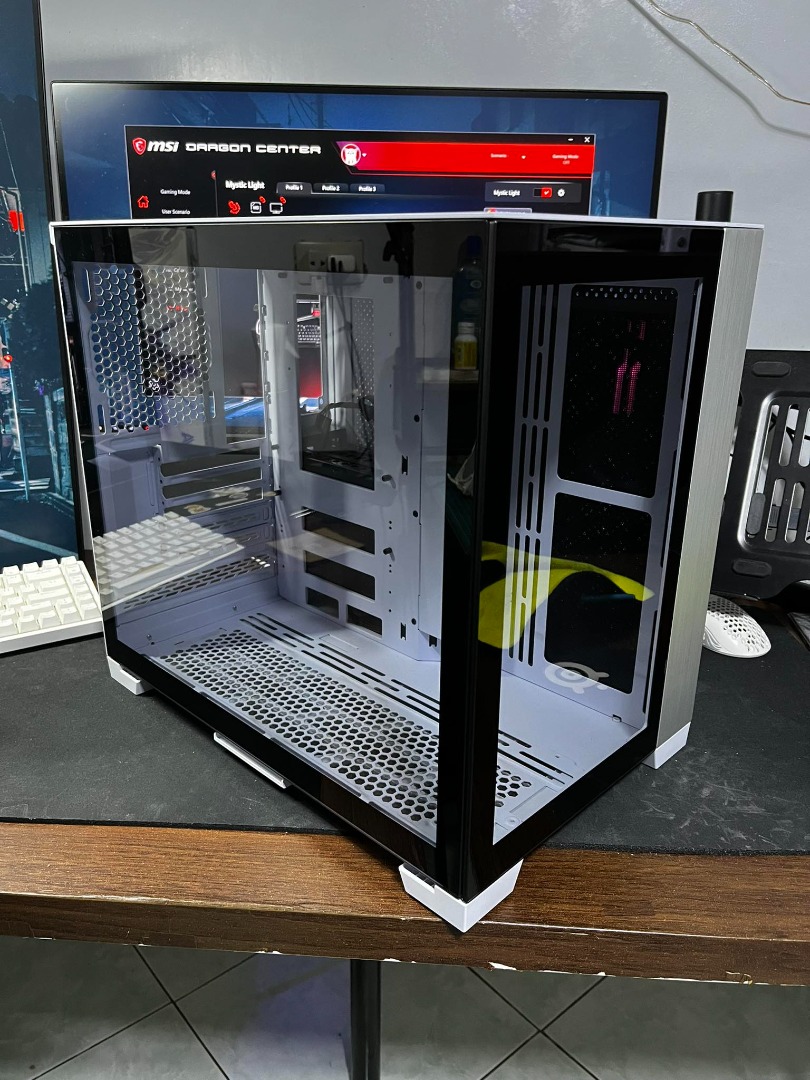 Lian Li O11 Dynamic MINI, Computers & Tech, Parts & Accessories ...