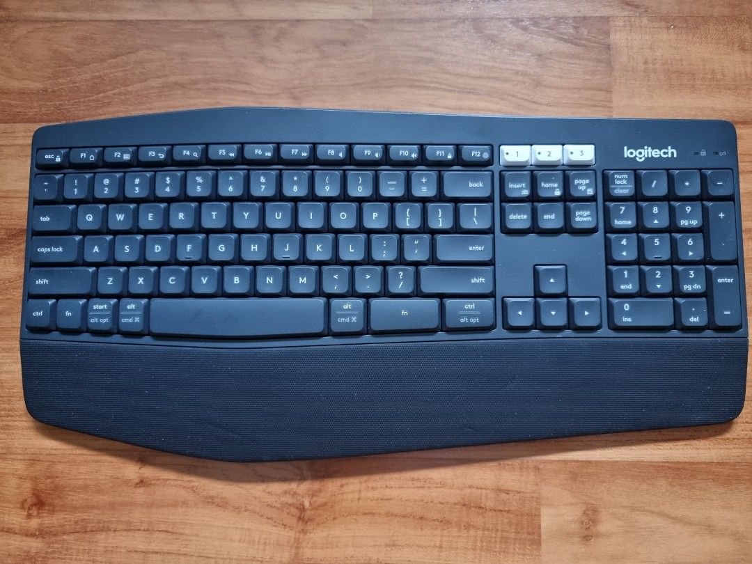 Logitech Wireless K Keyboard Computers Tech Parts Accessories Computer Keyboard On