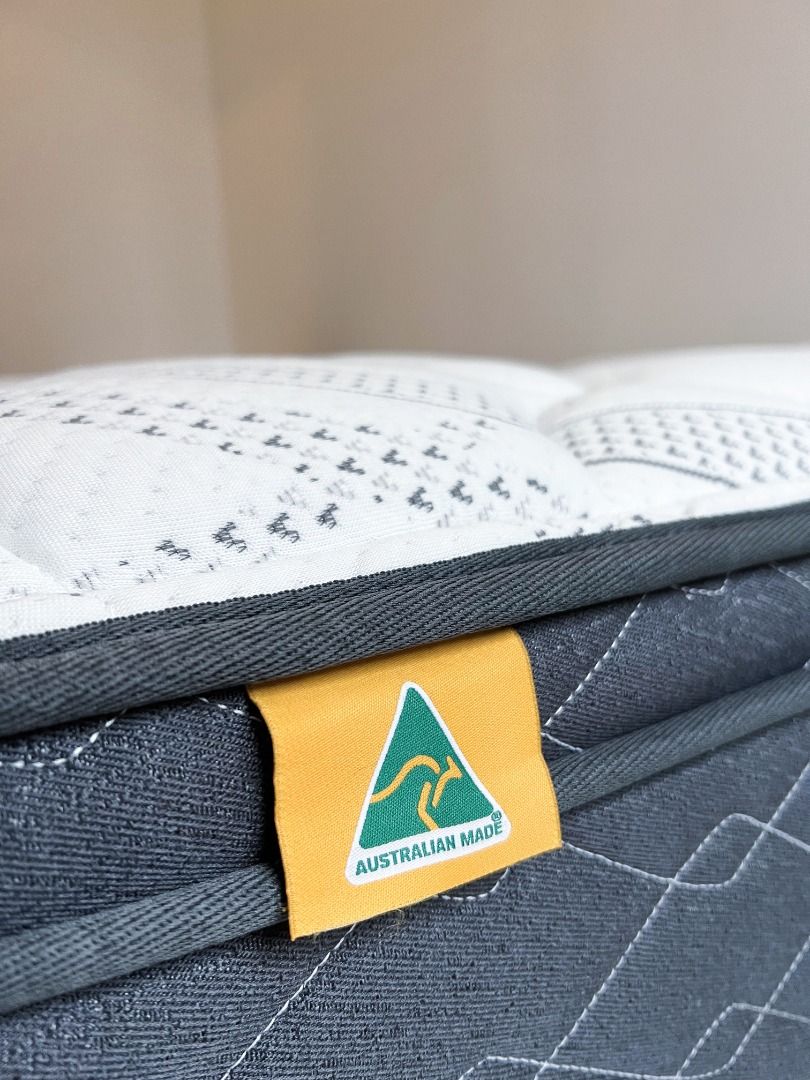 Luxury Australian Mattress and Base, Double, Barely Used, 傢俬＆家居, 傢俬, 床架 ...