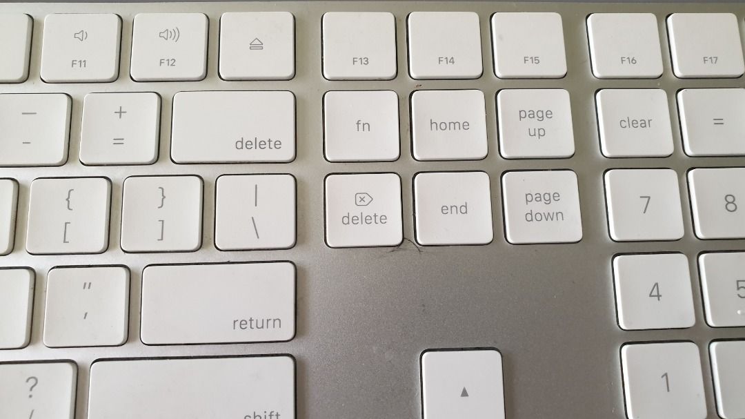 Magic Keyboard with Numeric Keypad - US English, Computers & Tech ...