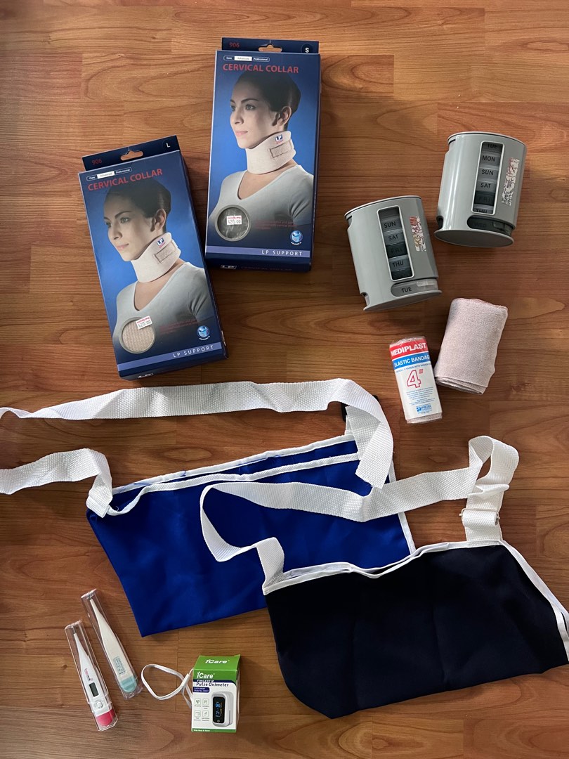 Cervical collar and elastic bandage set, Beauty & Personal Care ...