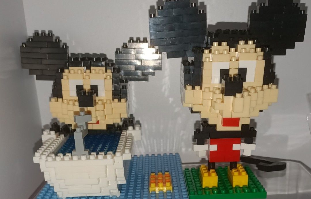 Mickey bricks collectibles, Hobbies & Toys, Toys & Games on Carousell