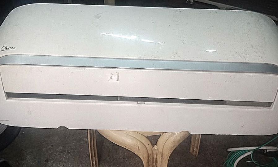 MIDEA- 1HP Split Type Inverter Aircondition Unit, TV & Home Appliances ...