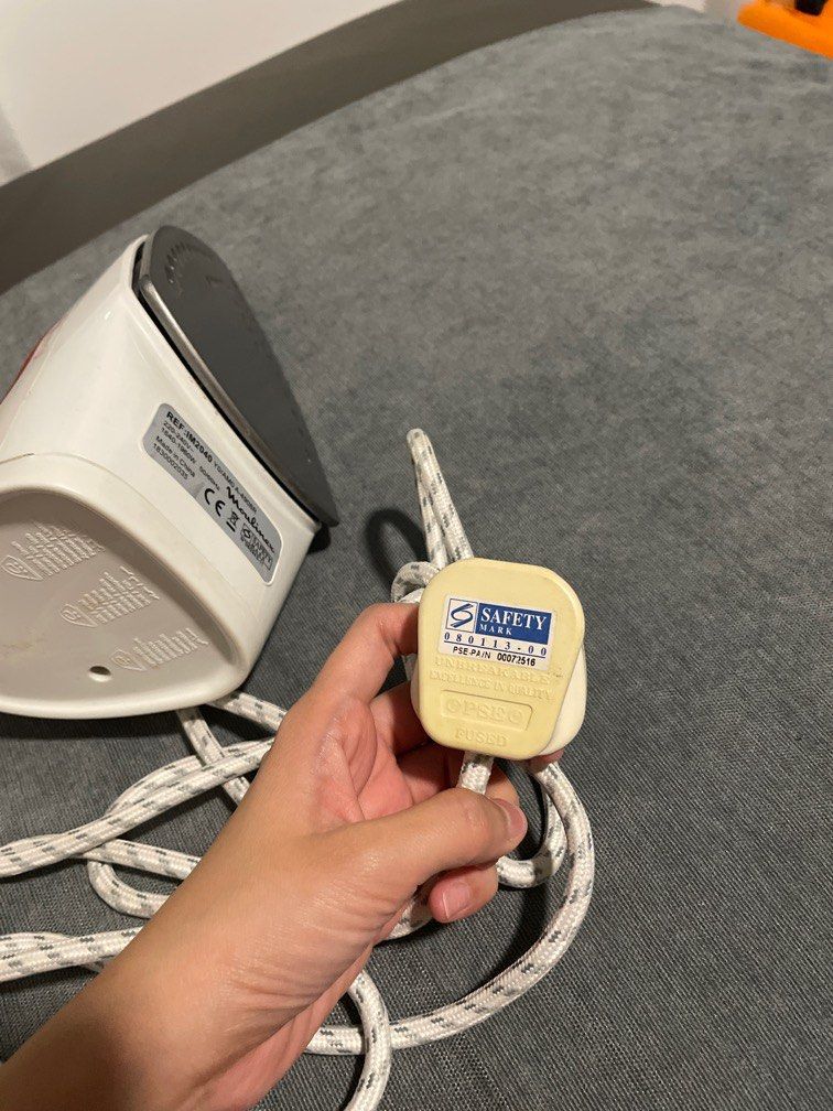 Moulinex principio 40 iron, TV & Home Appliances, Irons & Steamers on ...