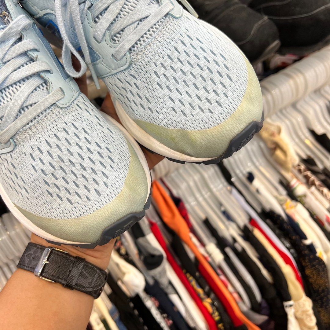 New Balance Comfort Ride, Women's Fashion, Footwear, Sneakers on Carousell