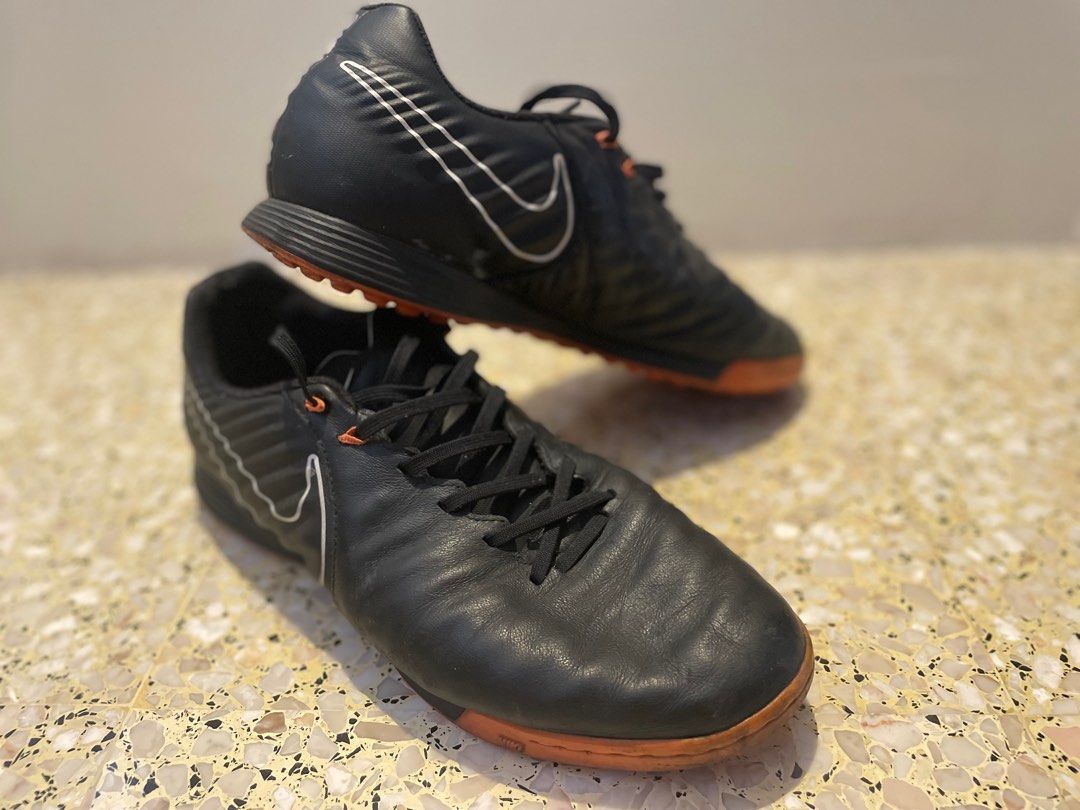 NIKE Football Training Shoes, Men's Fashion, Footwear, Sneakers on ...