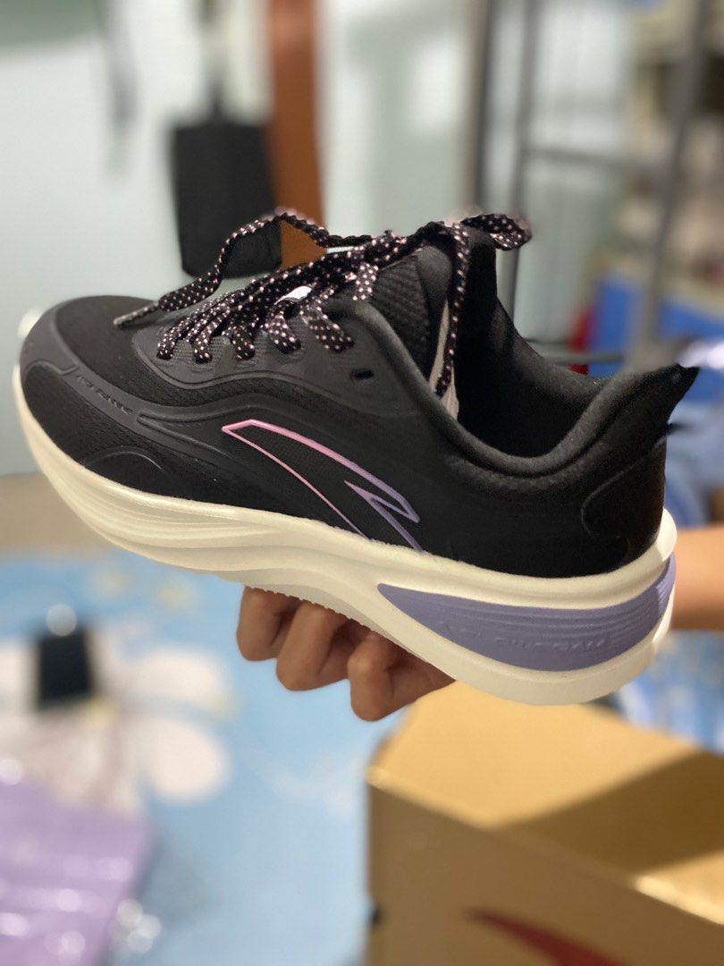 ORIGINAL ANTA SHOES SIZE 6, Men's Fashion, Footwear, Sneakers on Carousell