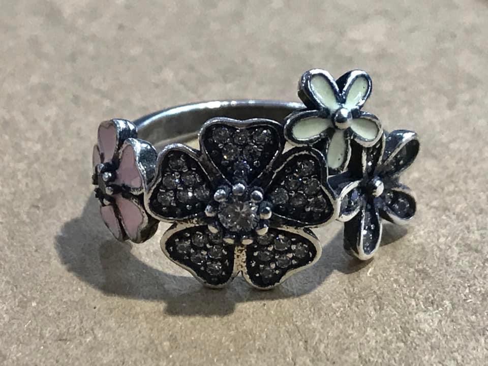 PANDORA. RING. 925 genuine Silver on Carousell
