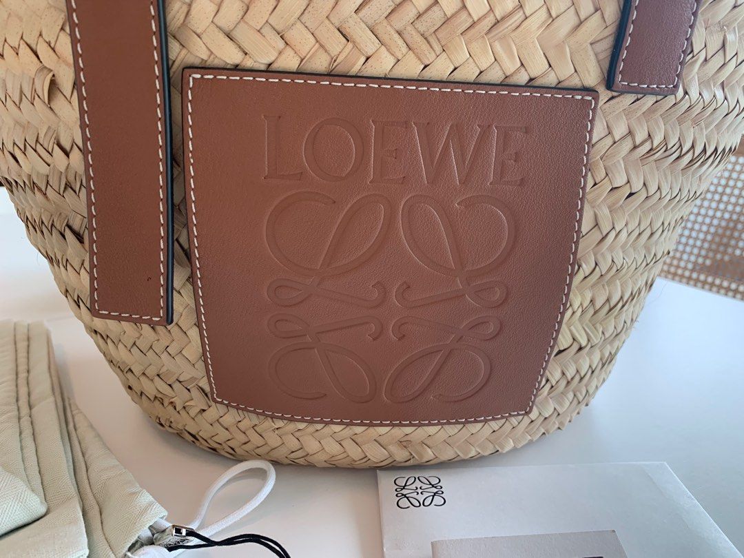 Perfect condition Loewe straw basket bag medium with full set for ...