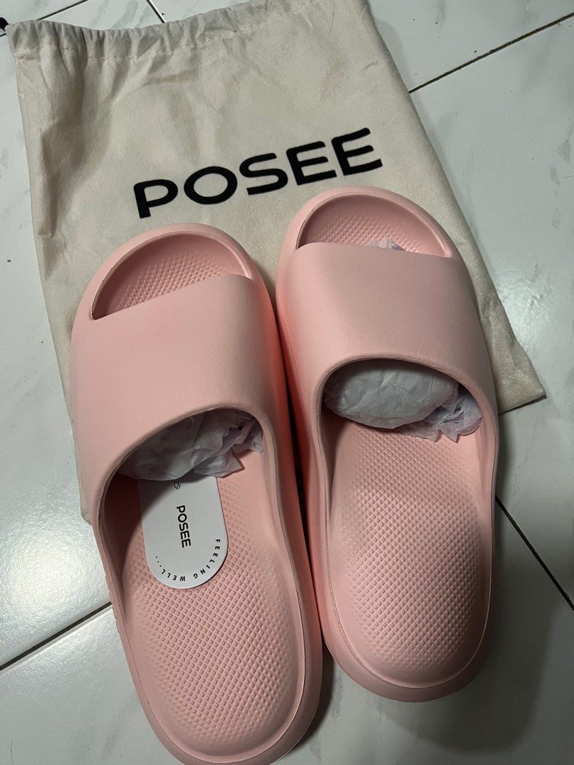 Posee Slippers 25cm (39-40 size), Women's Fashion, Footwear, Sandals on Carousell