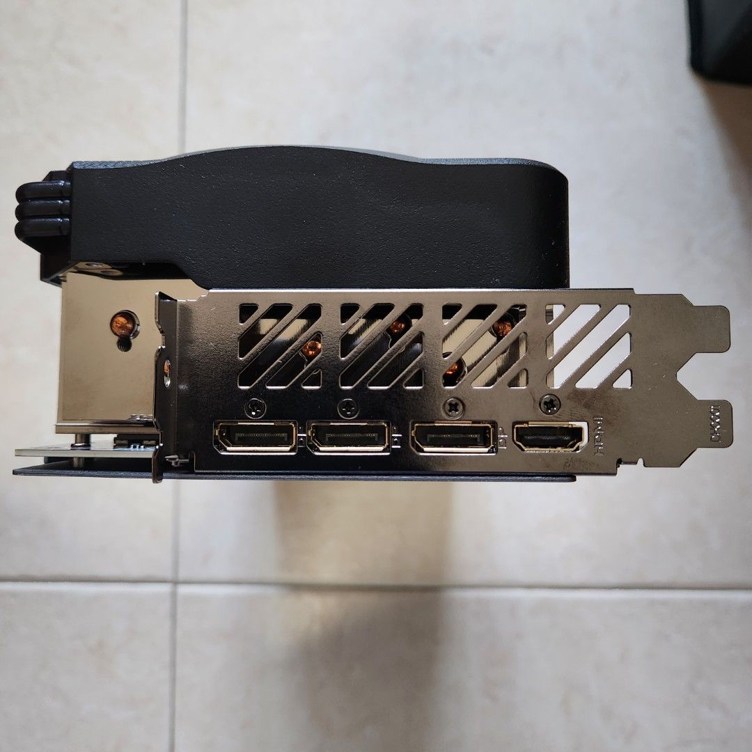 RTX 4090 Gigabyte Gaming OC RTX4090 Graphics Card GPU, Computers & Tech ...