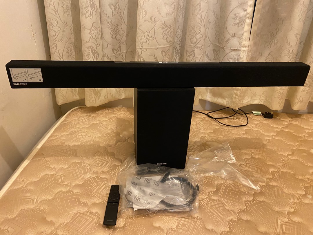 Samsung HW R450 sound bar and subwoofer, 音響器材, Soundbar、揚聲器、藍牙喇叭、耳擴 ...