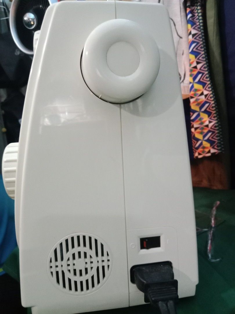 SINGER, TV & Home Appliances, Other Home Appliances on Carousell