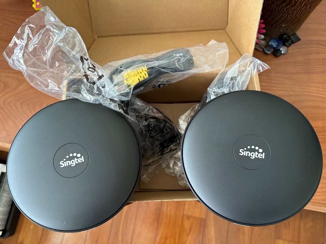 Singtel Wifi 5 mesh, Computers & Tech, Parts & Accessories, Networking ...