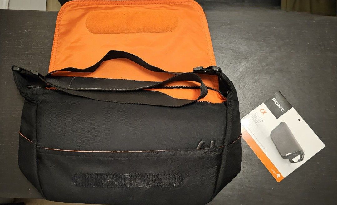 Sony LCS-MS10 Camera Bag (messenger type bag), Photography, Photography ...