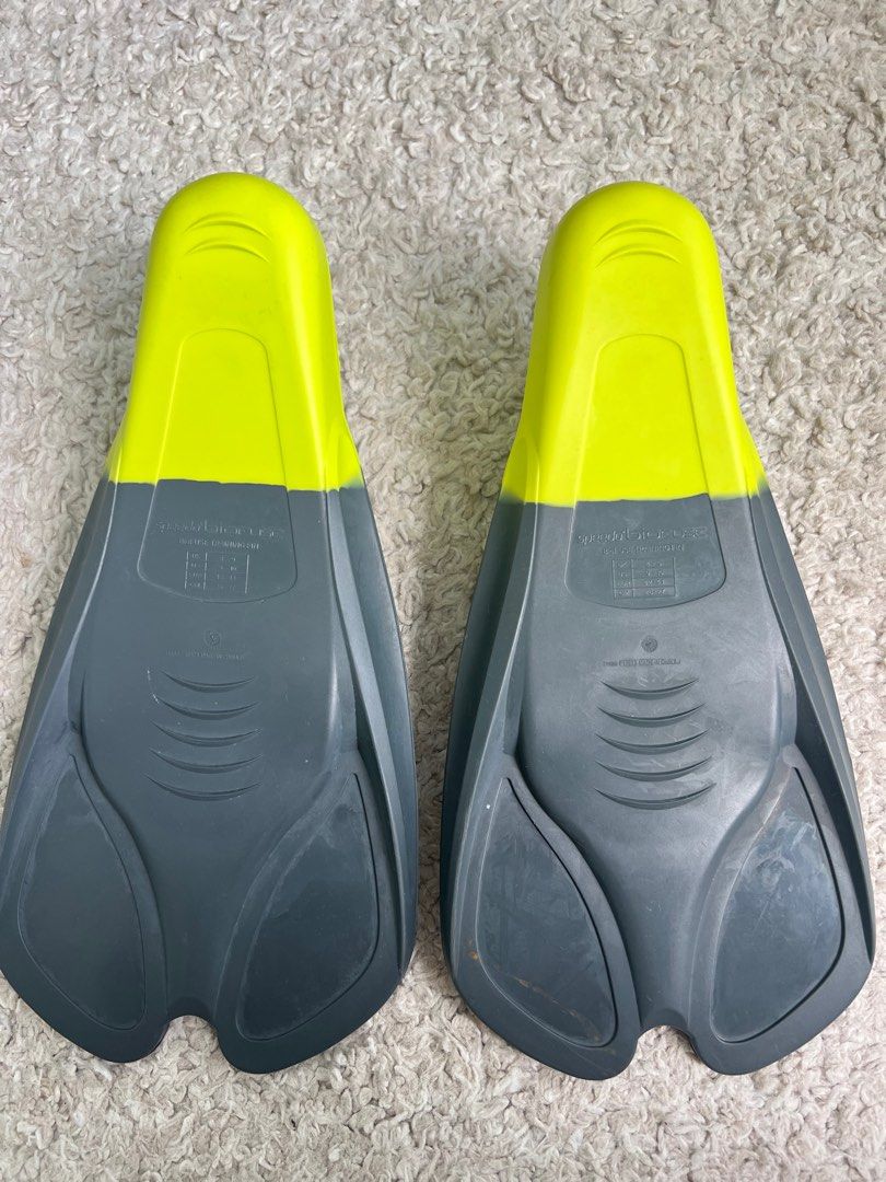 Speedo Biofuse Training fins, Sports Equipment, Sports & Games, Water ...