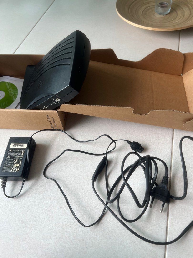 Surfboard Digital Voice ModemSBV5121i-CN, Computers & Tech, Parts ...