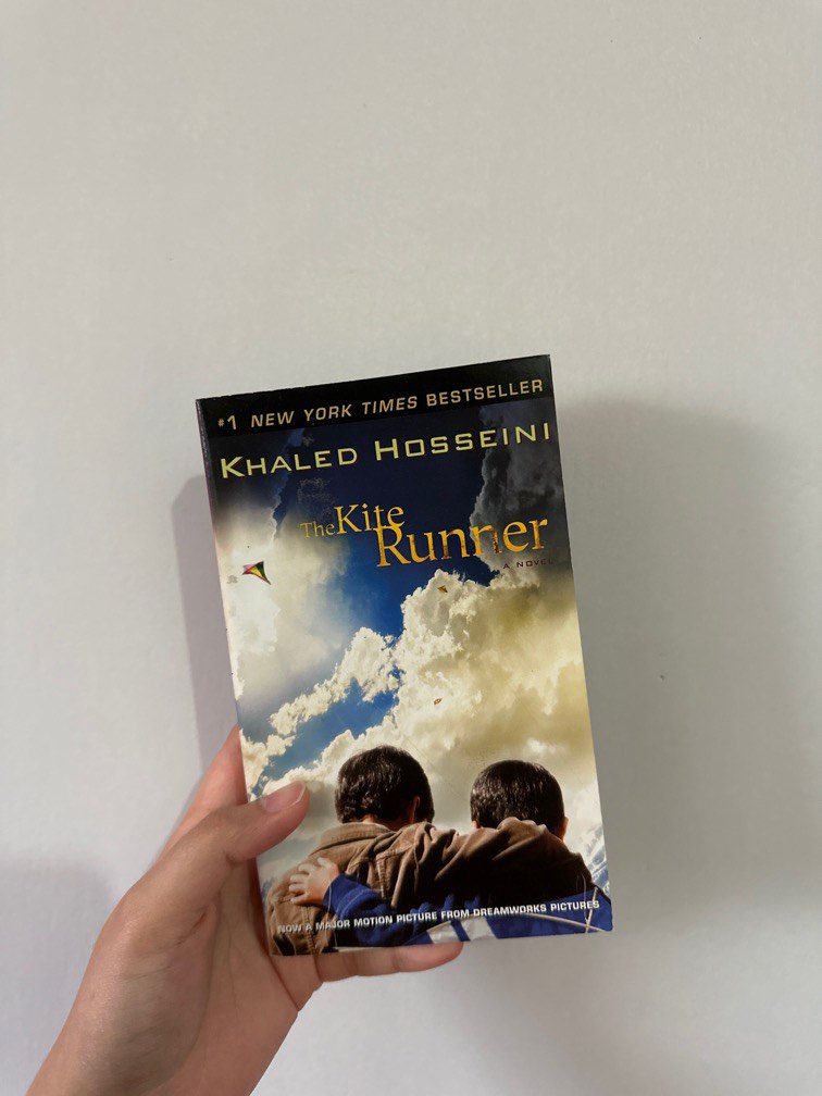 THE KITE RUNNER BY KHALED HOSSEINI NOVEL on Carousell