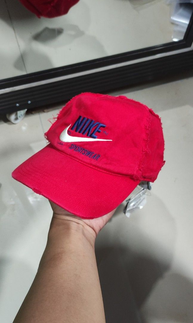 Topi nike vintage rare model reverse ripped big logo, Fesyen Pria ...