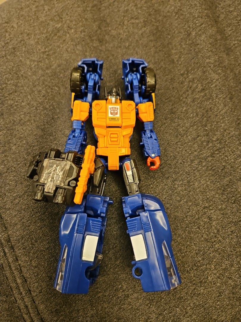 Transformer Power Of The Prime PP-44 Punch / Counter Punch, 興趣及遊戲, 玩具 ...