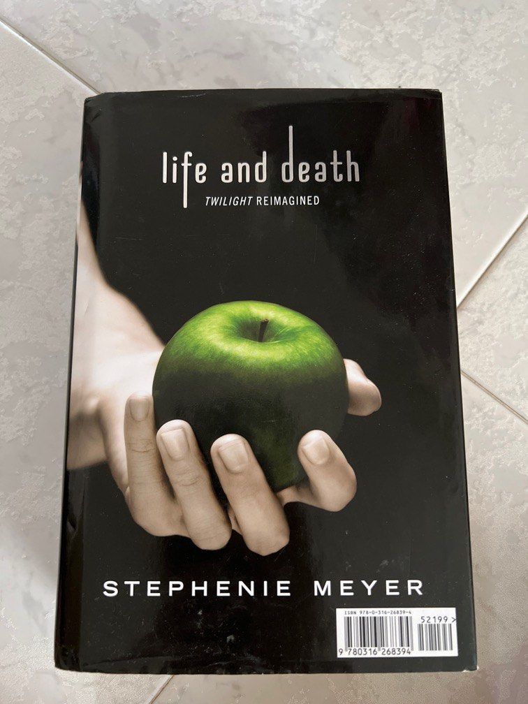Twilight / Life and death, Hobbies & Toys, Books & Magazines, Fiction & Non-Fiction on Carousell