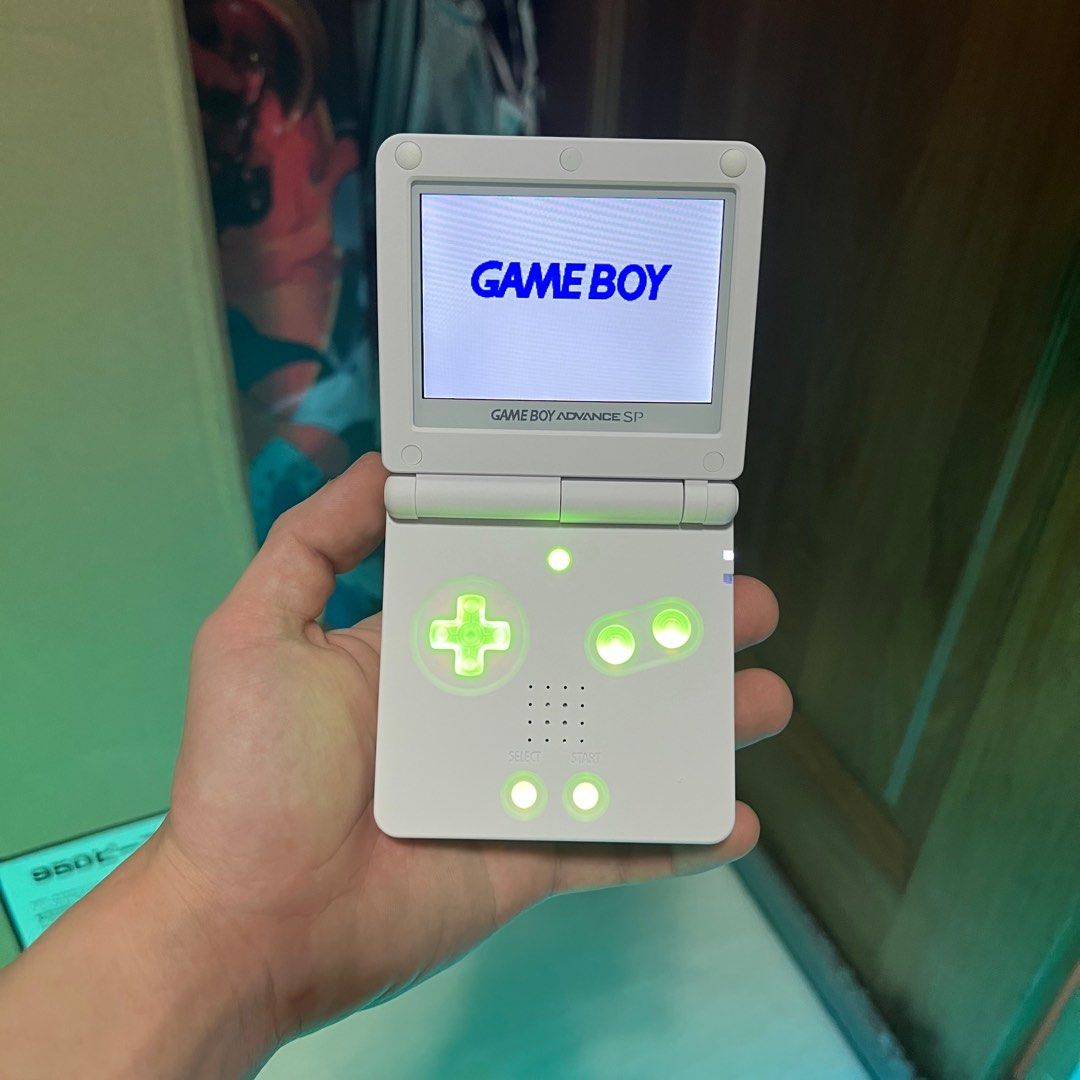 Ultimate Nintendo Gameboy SP, Video Gaming, Video Game Consoles ...