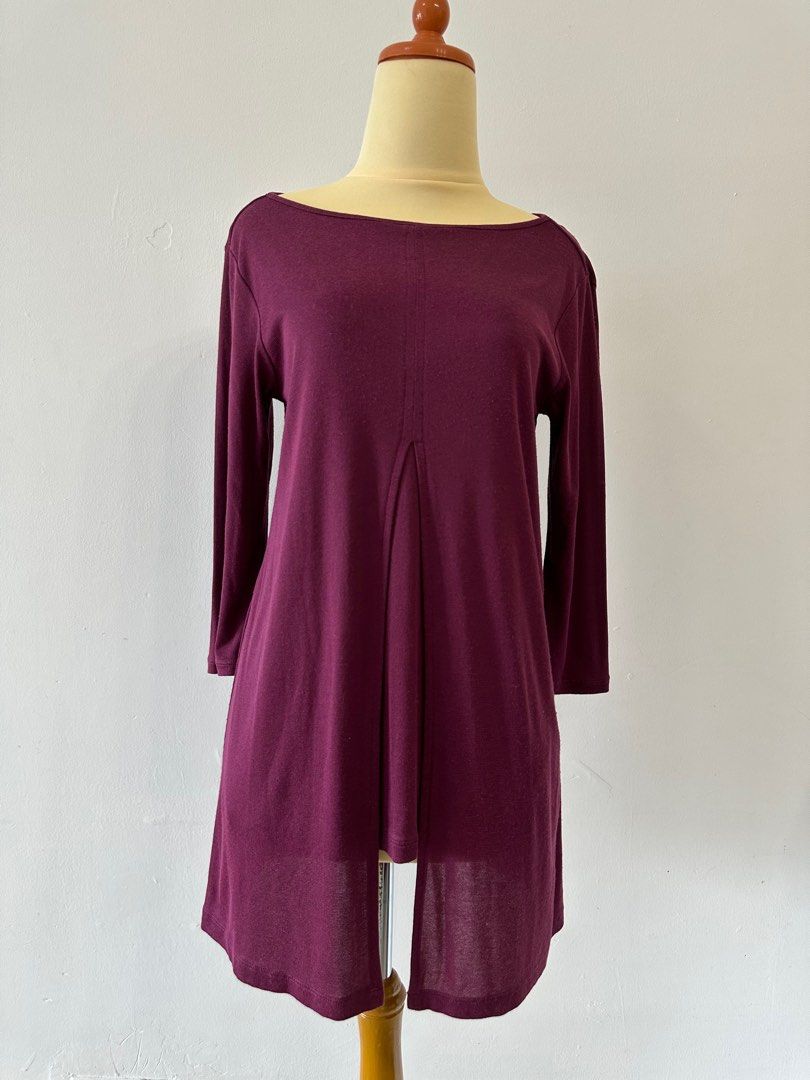 Uniqlo shirts, Women's Fashion, Tops, Shirts on Carousell